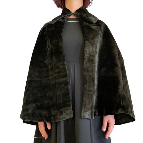 Vintage | Jackets & Coats | Vintage Black Velvet Satinlined Cape ...